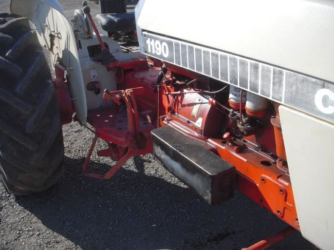 1983 Case 1190 Farm Tractor