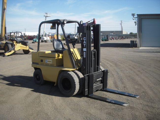 Caterpillar VC60C Forklift