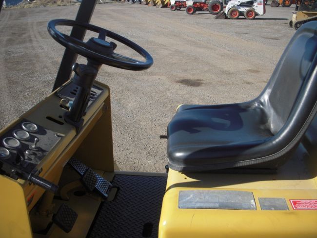 Caterpillar VC60C Forklift