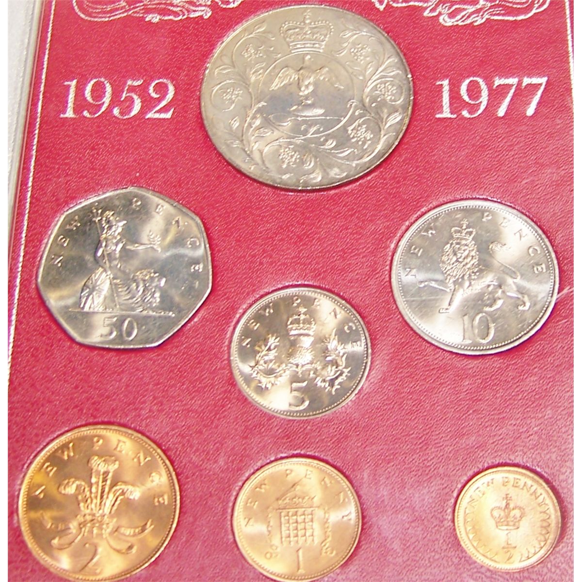 (2X$) SILVER JUBILEE 1977 COMMEMORATIVE BRITISH COLLECTIONS.