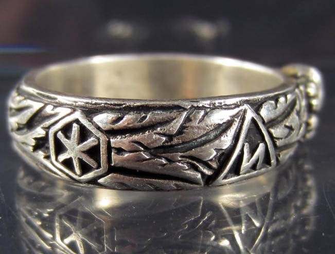 GERMAN NAZI WAFFEN SS OFFICERS HONOR SKULL RING