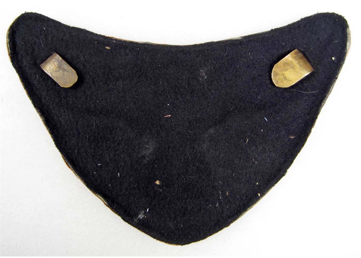 GERMAN NAZI GORGET - LARGER SIZE