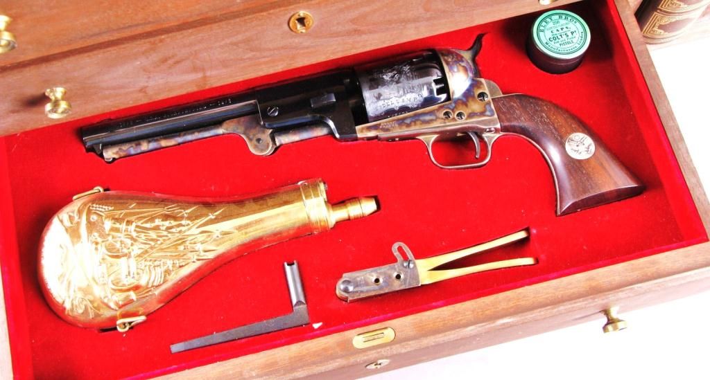 Colt 1776-1976 3 Gun Bicentennial SetColt 1776-1976 US Bicentennial 3 ...