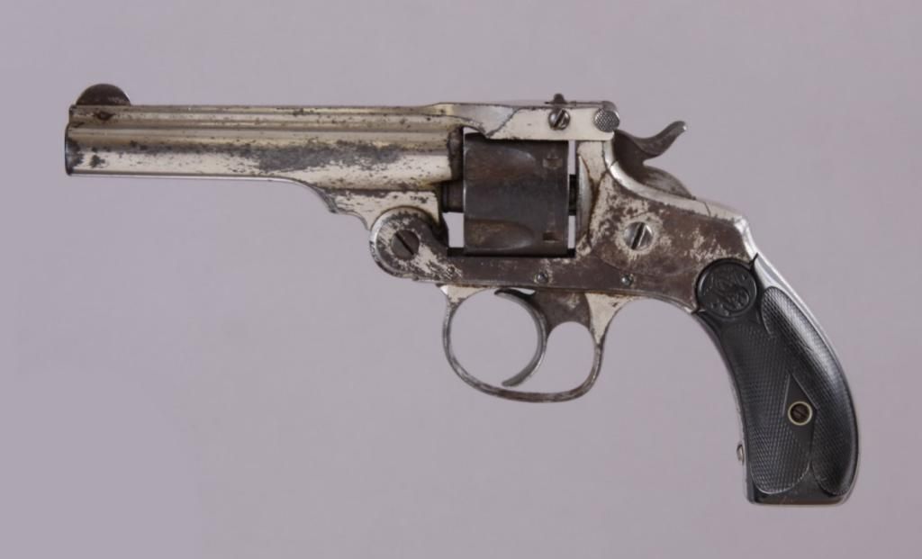 Smith & Wesson DA 4th Mdl Cal .32 SN:94406Double action 5 shot tip up ...