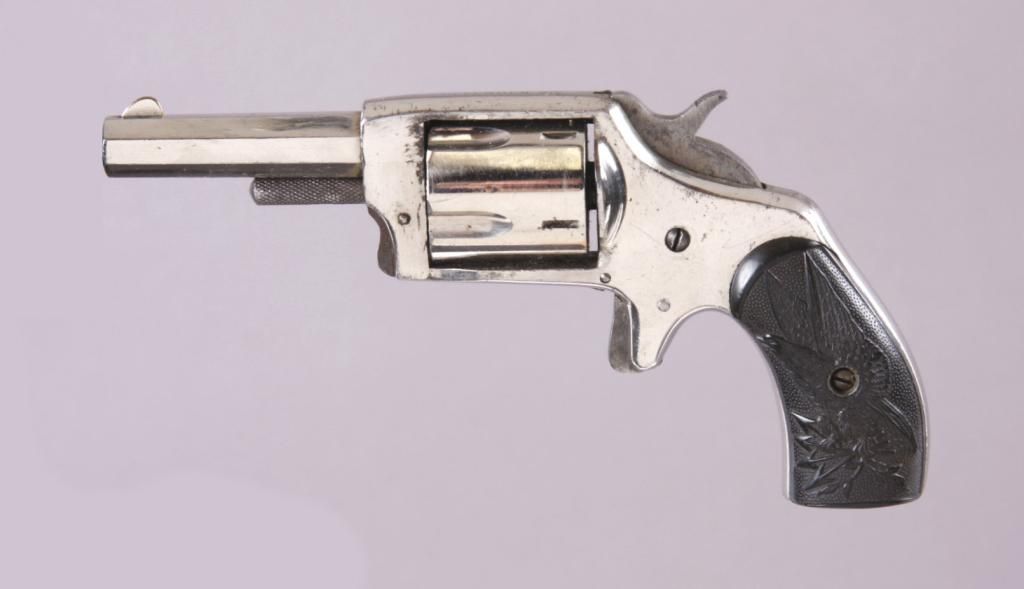 H&A Mdl Defender Cal .32 SN:2259Single action spur trigger 5 shot ...