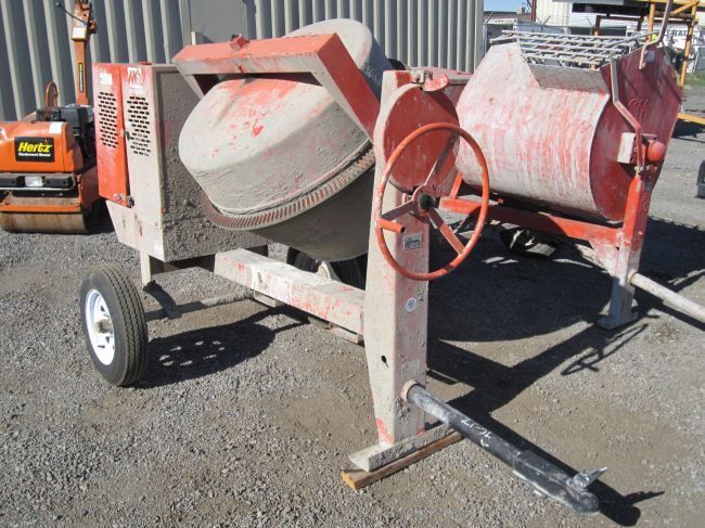 Multi-Quip MC-94 Towable Cement Mixer