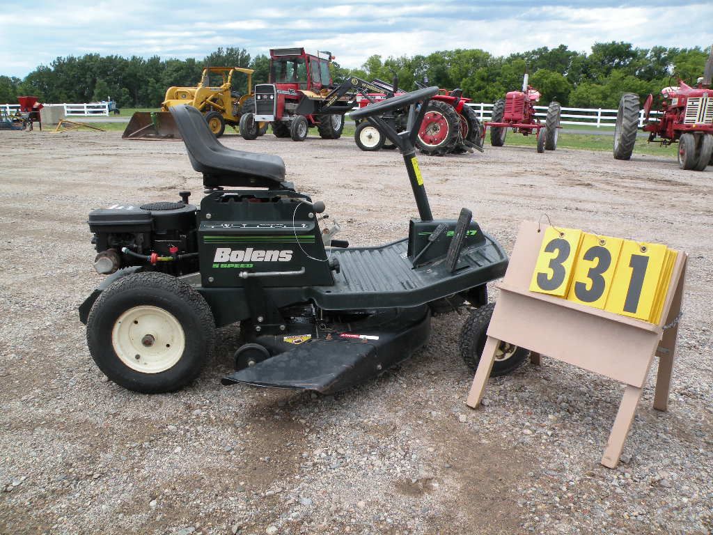 Bolens 2027 rear engine riding mower unable to verify vin