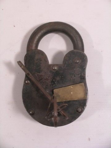 Pirates of the Caribbean Lock and Key Set