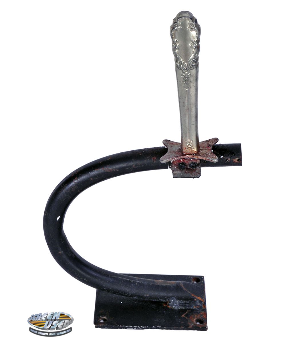 Paul Bettany "Priest" knife rig from Priest