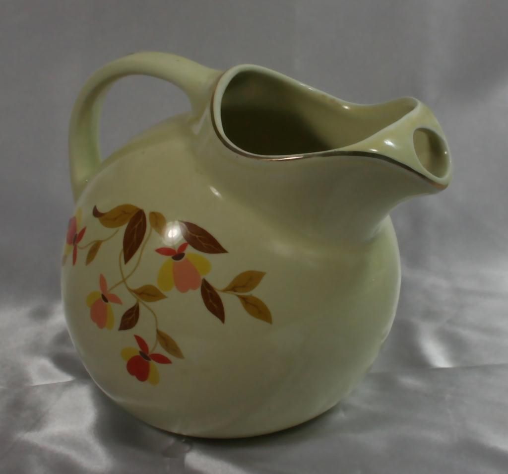 Vintage Hall's "Autumn Leaf" Pitcher