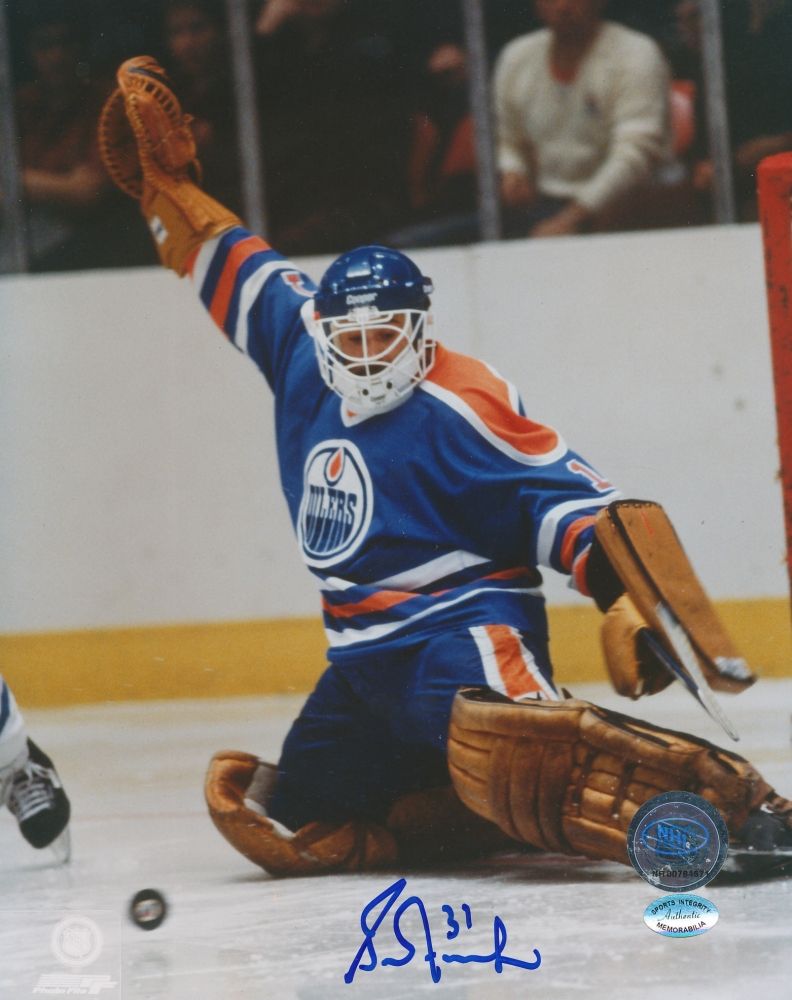 Grant Fuhr Signed Oilers 8x10 Photo (SI COA)