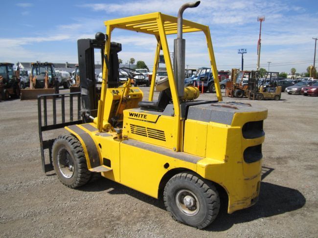 White MY80BD Warehouse Forklift