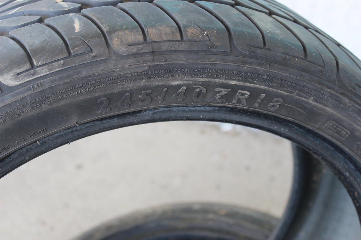 DUNLOP SP SPORT 9000 - 245/40 ZR18 - SET OF 18