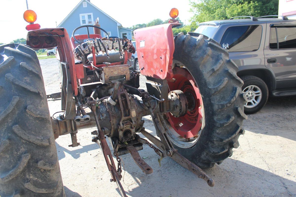 MASSEY FERGUSON 175 DIESEL - MADE BETWEEN 1964 - 1972 - RUNS GREAT ...