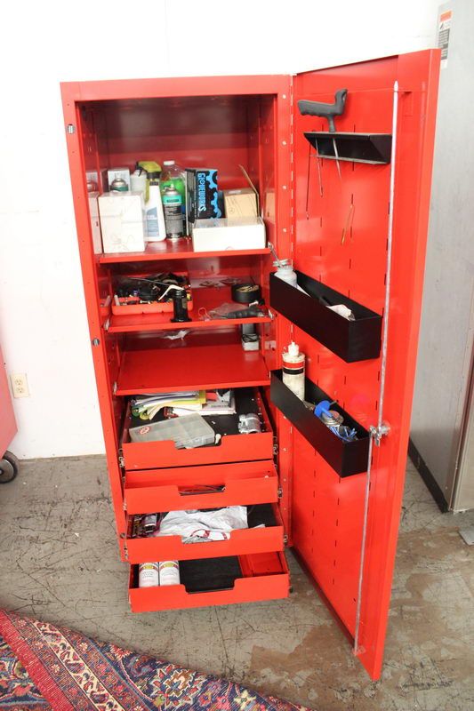 SNAP ON SIDE LOCKER 62/29/24