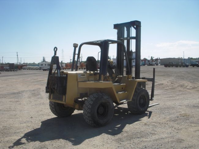 Caterpillar R80 4x4 High Mast Forklift