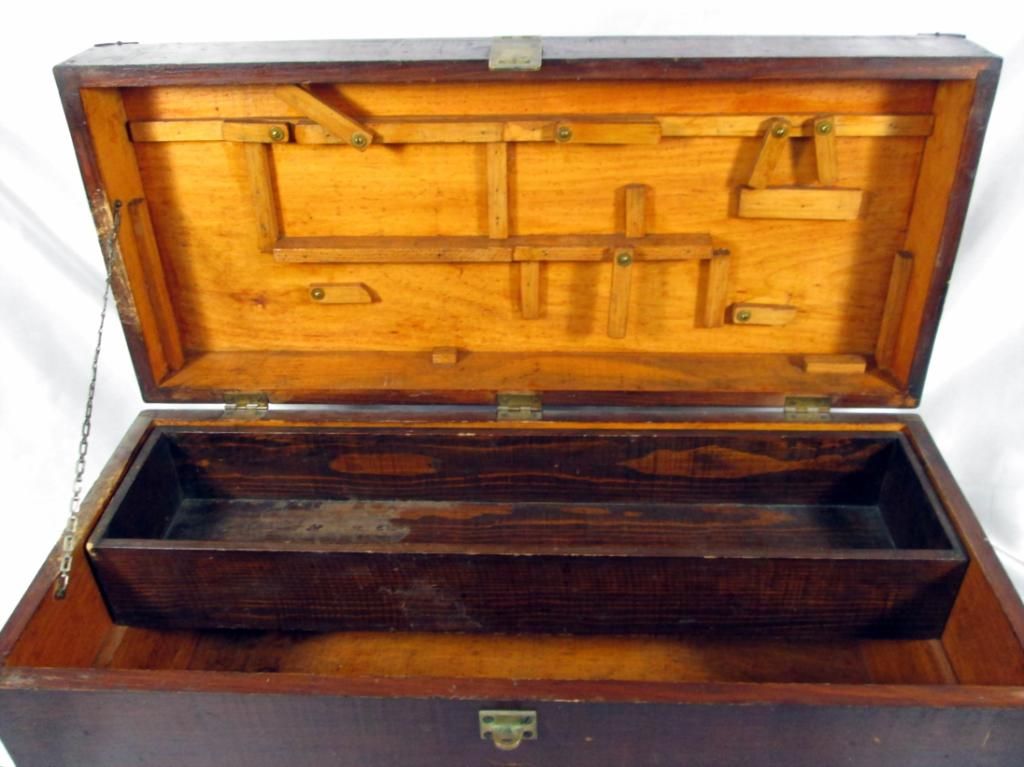 Beautiful Antique Wood Carpenter's Box