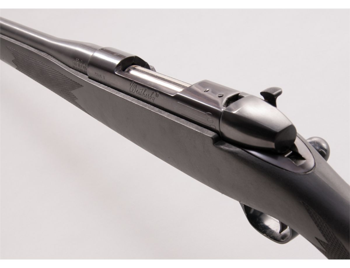 Weatherby MK V Fibermark Bolt Action Rifle
