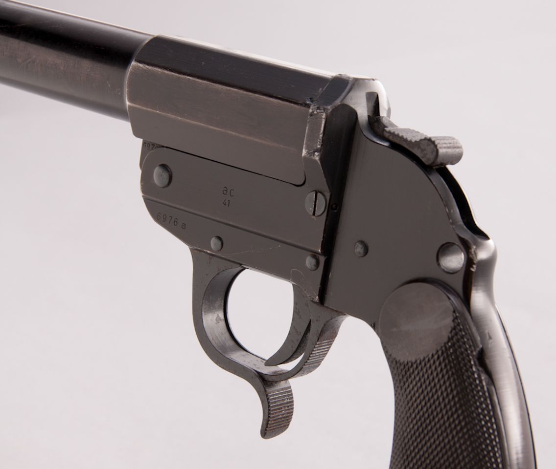 WWII German Flare Pistol, by Walther