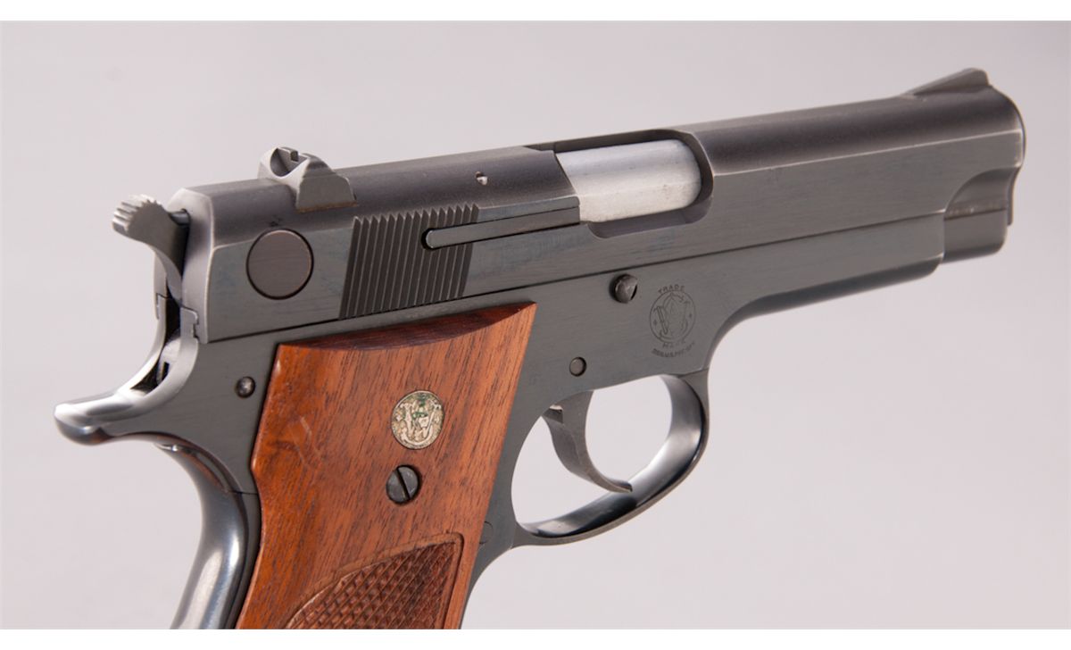 Smith & Wesson Model 539 Semi-Automatic Pistol