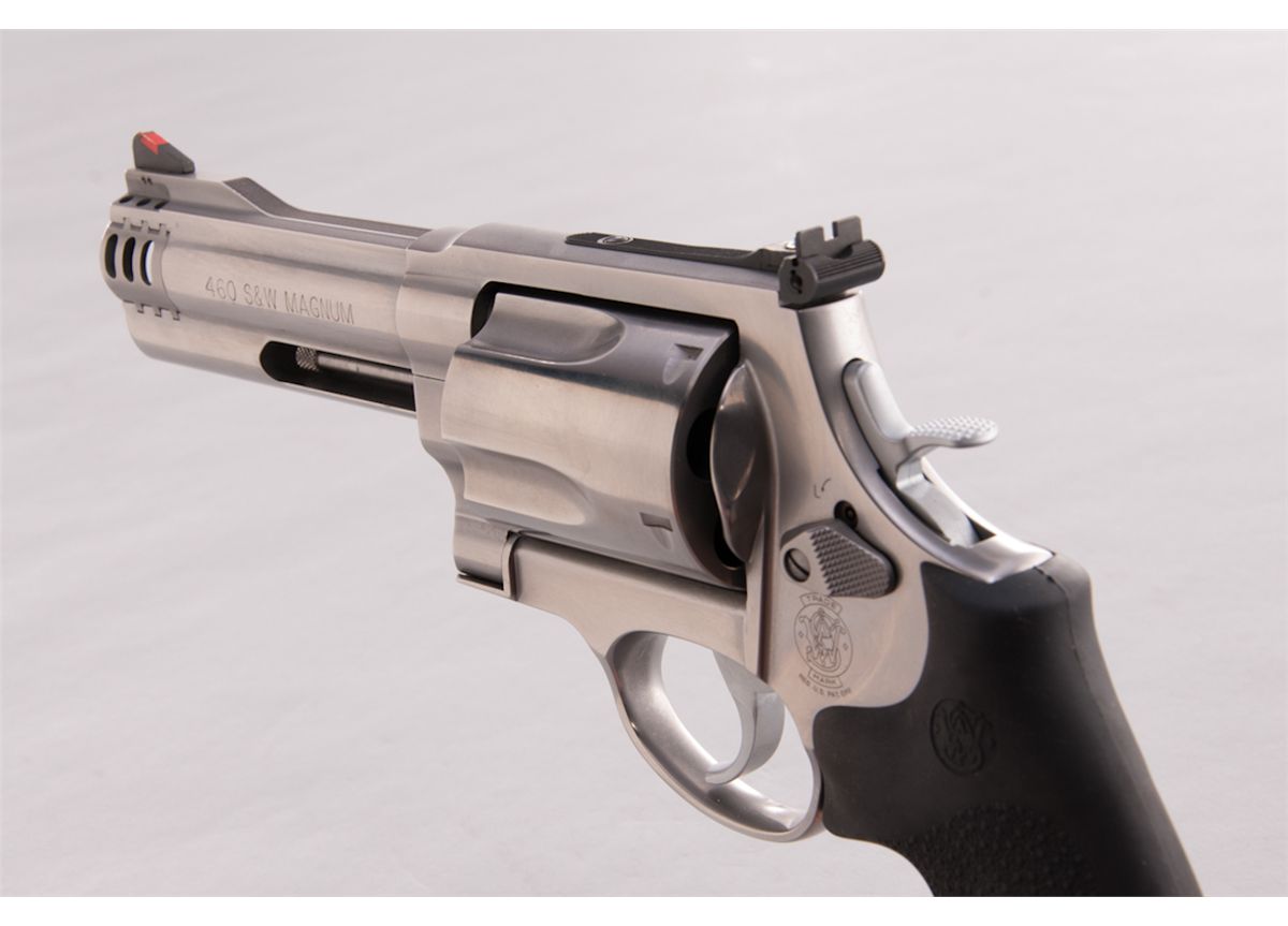 Smith & Wesson Model 460 Double Action Revolver