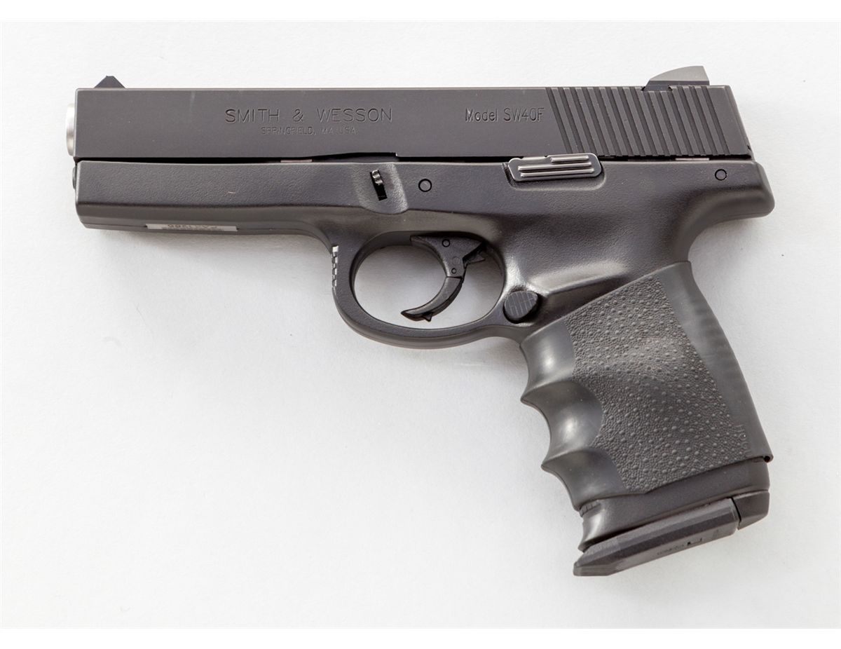 Smith & Wesson Model SW40F Semi-Automatic Pistol