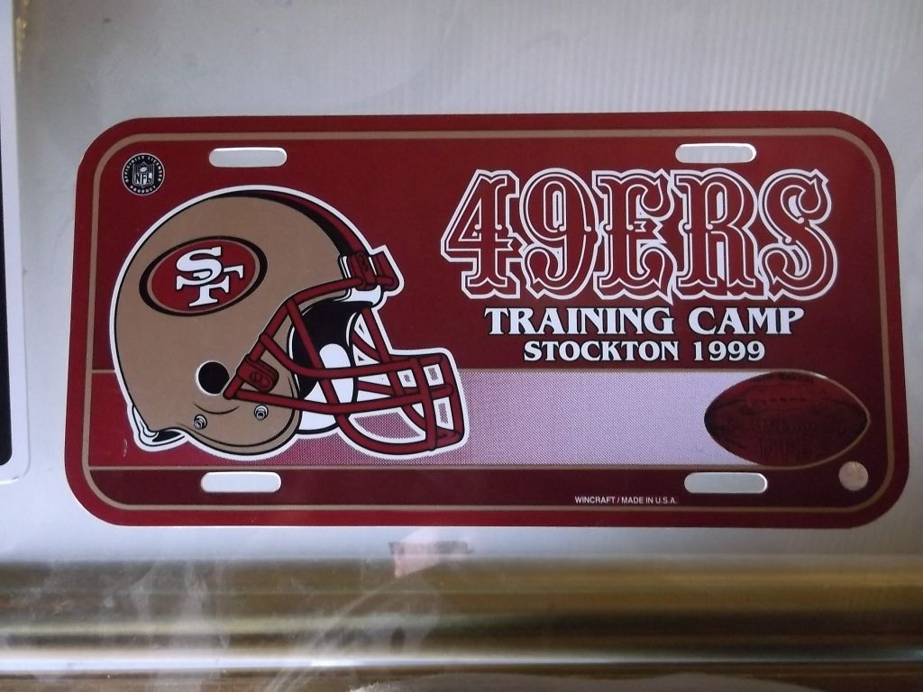 2 locker room and 2 license plates 49er