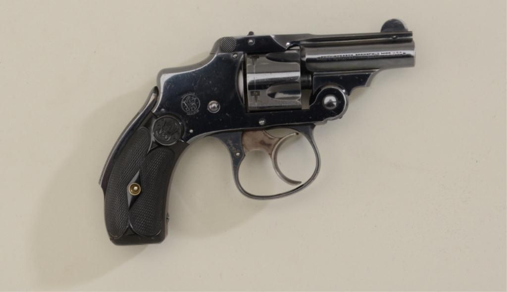 Smith & Wesson .32 Safety Hammerless Bicycle Model DA revolver, .32 cal ...