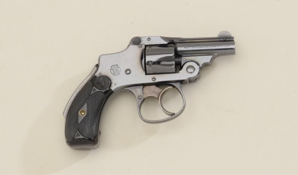 Smith & Wesson .32 Safety Hammerless Bicycle Model DA revolver, .32 cal ...