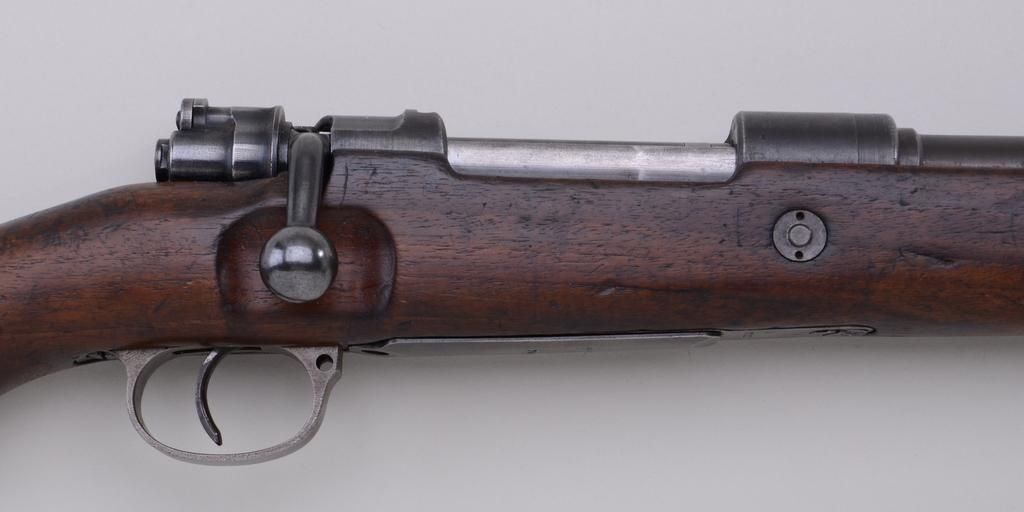 BCD-marked Model 98 Mauser bolt-action rifle, nazi proofed, 7.92mm cal ...