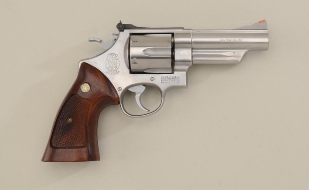 Smith & Wesson Model 629-1 DA revolver, .44 Magnum cal., 4” barrel ...