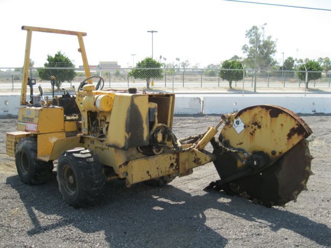 1990 Vermeer V-430 Root Pruner Machine