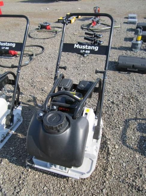 Mustang LF88 Plate Compactor