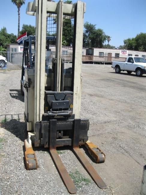 Crown 35RRTT Stand-Up Forklift