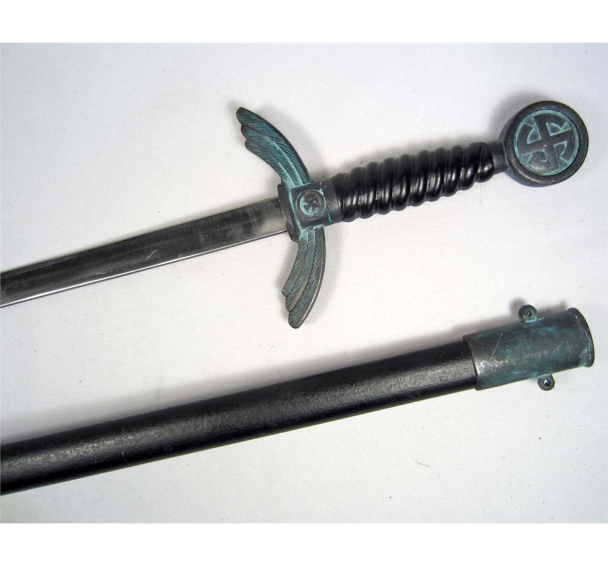 GERMAN NAZI SHORT SWORD W/ SCABBARD - REPLICA