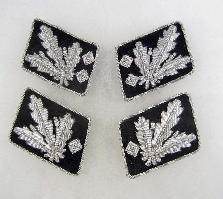 LOT OF 2 PAIR OF GERMAN NAZI WAFFEN SS GENERAL COLLAR TABS