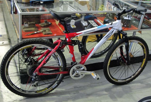 Vision gama full suspension mountain bike