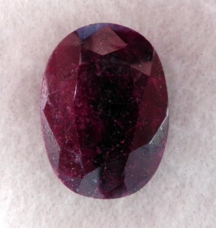 290ct Natural Ruby Gemstone Oval Faceted w/ KGCL Cert
