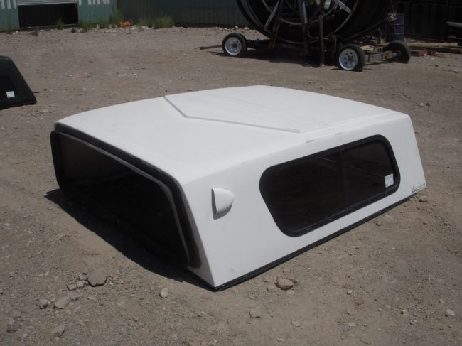 Stockland Fiberglass Camper Shell
