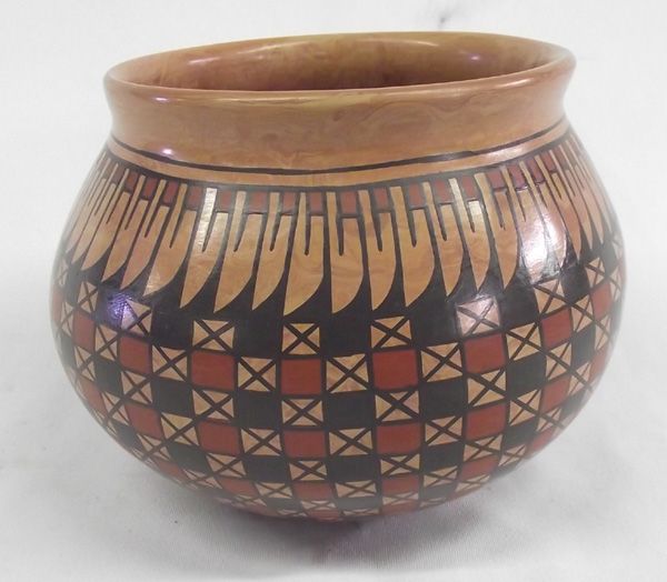 Mata Ortiz Marbleized Bowl - Tito Enriquez