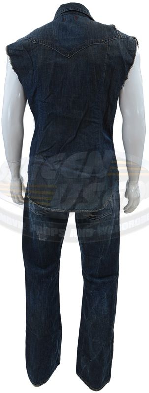 Skinwalkers - Varek's Outfit