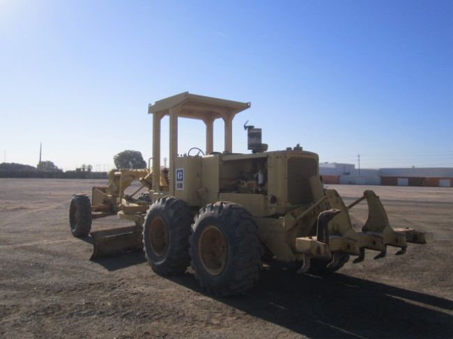 1972 Caterpillar 12F Motor Grader