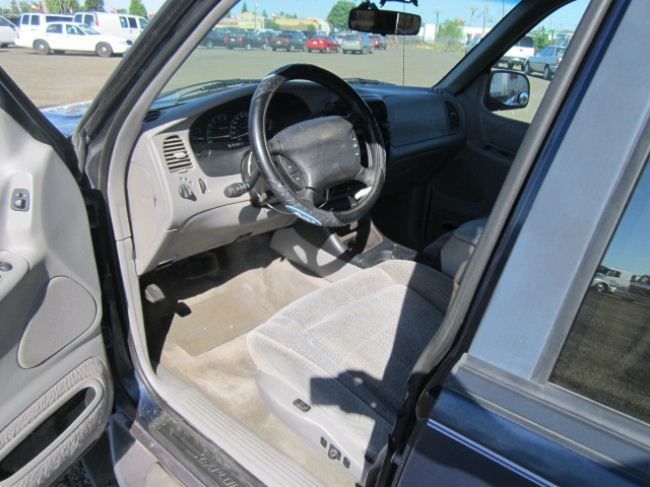 1997 Ford Explorer XLT 4x4 SUV