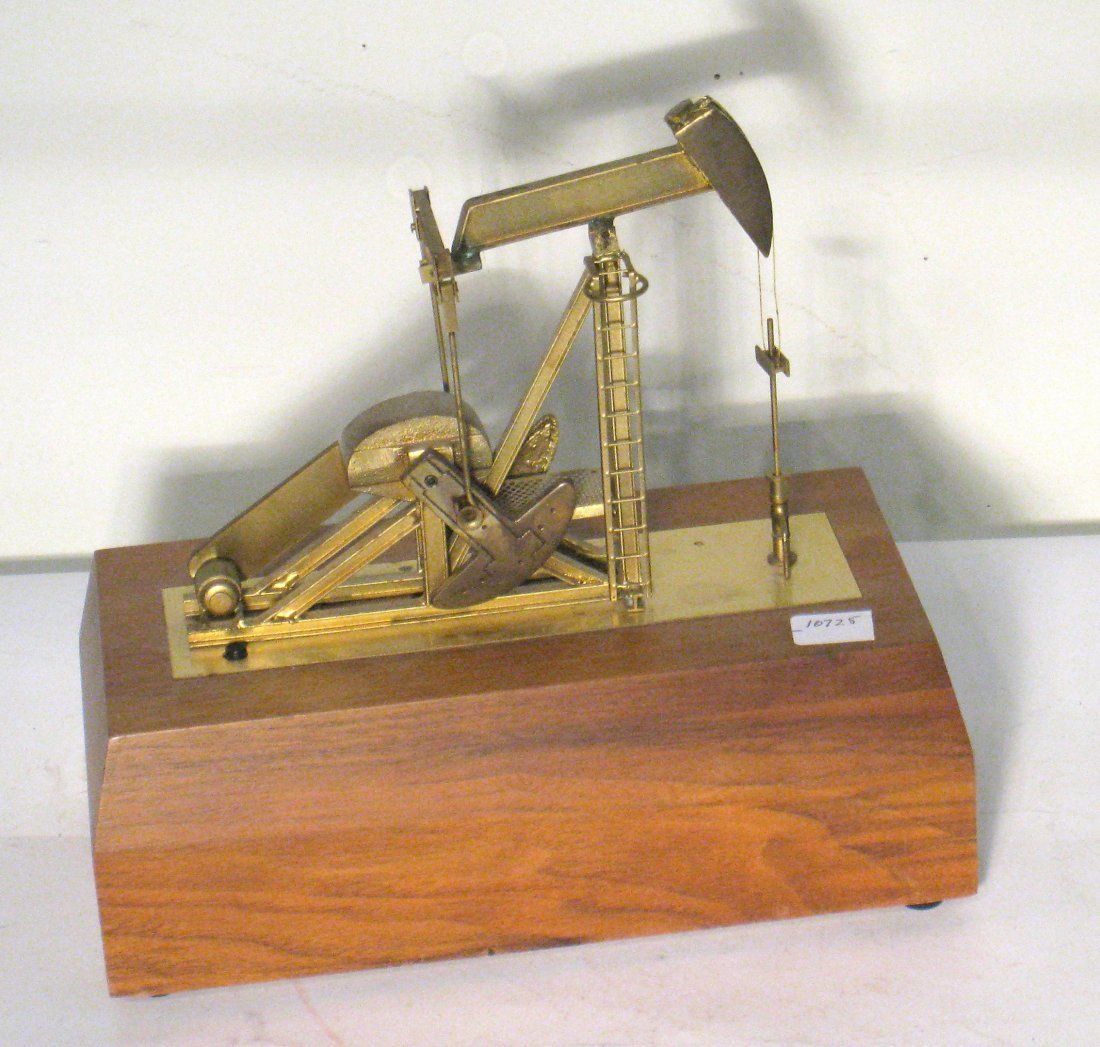 Model Oil Rig