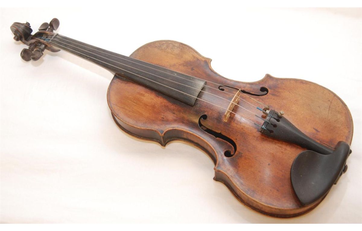 JACOBUS STAINER VIOLIN & BOW w CASE CIRCA 1660