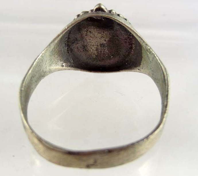 GERMAN NAZI RING - SWASTIKA AND SWORD