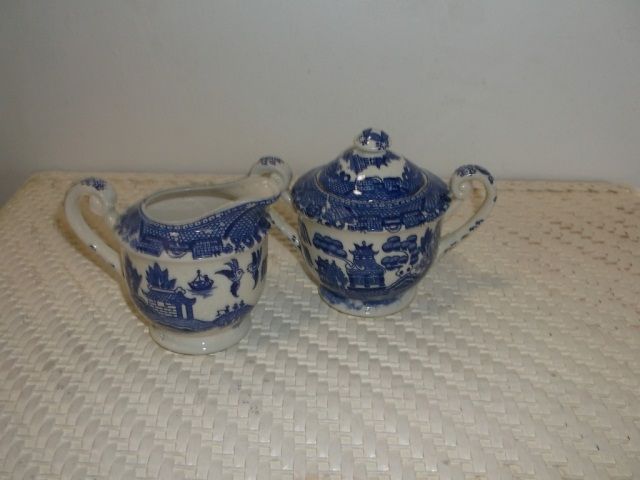Flow Blue Creamer and Sugar & 6 cups& saucers Marked on Bottom Japan ...