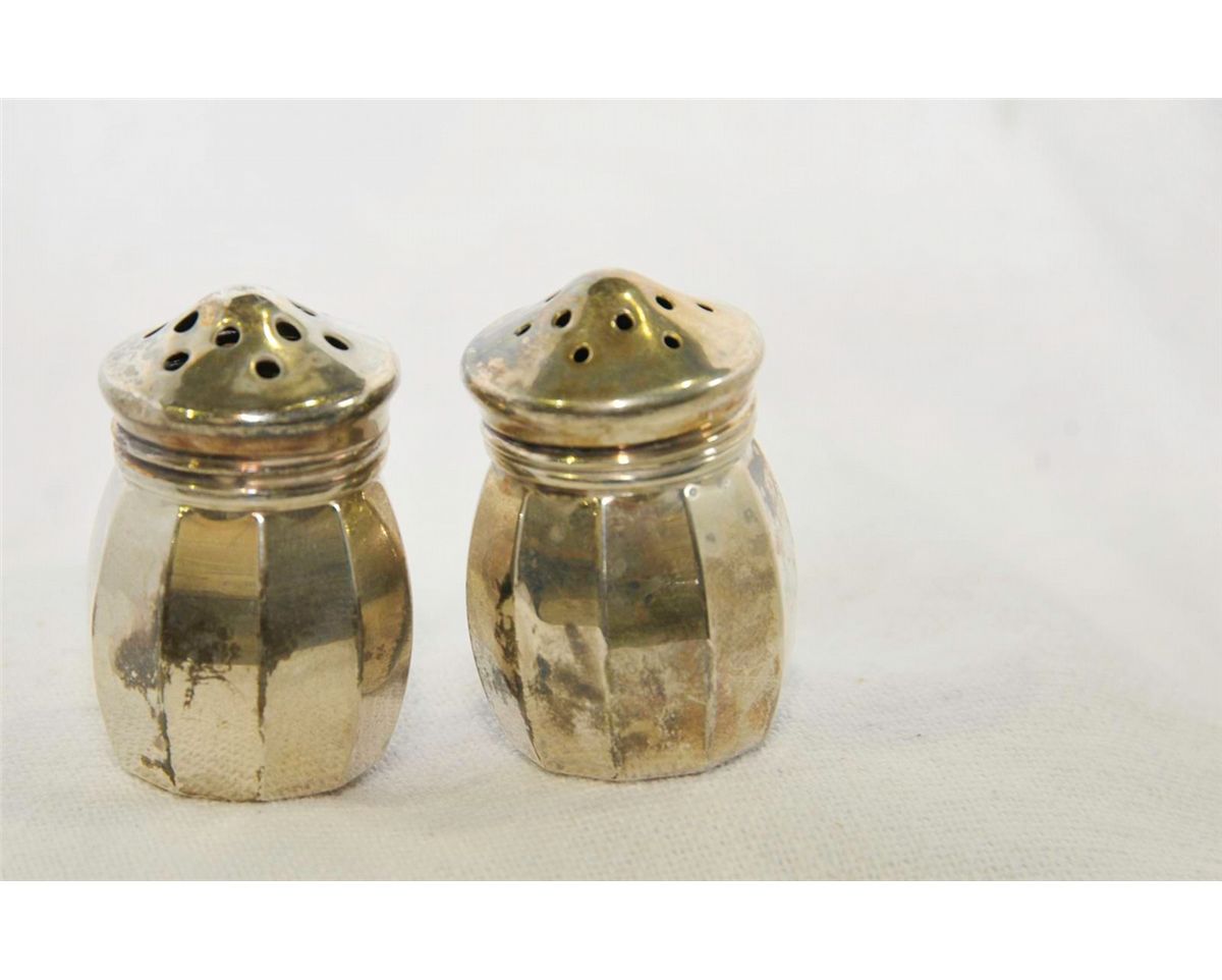Sterling silver salt and pepper shaker