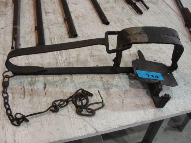 18th century leghold man trap for catching humans