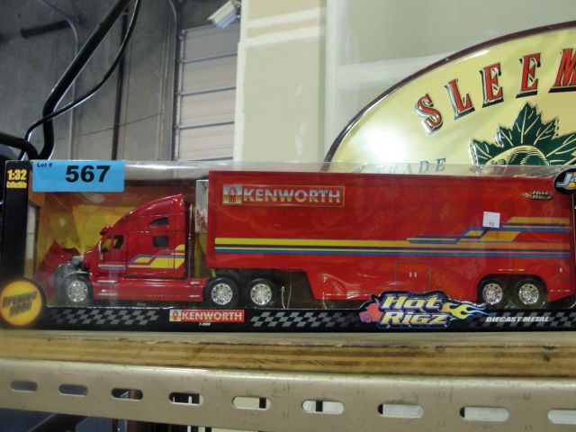 Kenworth diecast metal collectors big rig truck